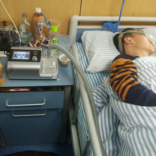 Portable Non-invasive Ventilator from China manufacturer - Mecanmedical ...